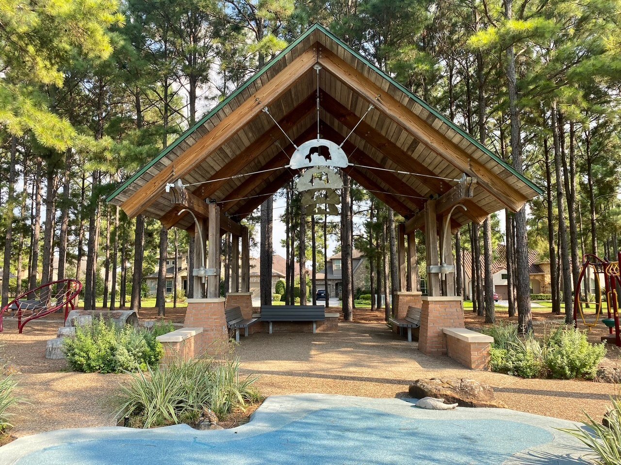 A Family Photo Tour: Spincaster Park in The Woodlands