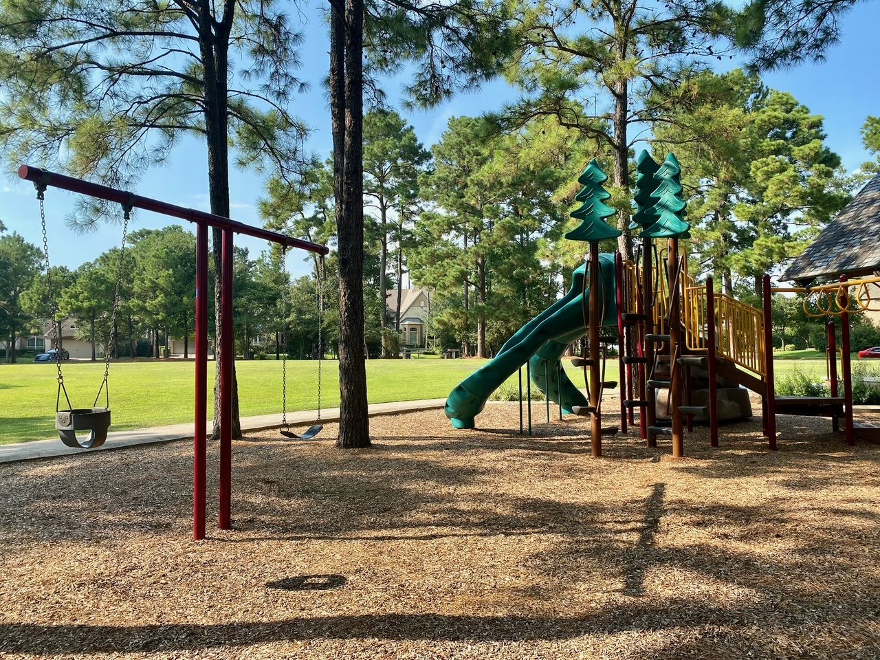 A Family Photo Tour: Spincaster Park in The Woodlands